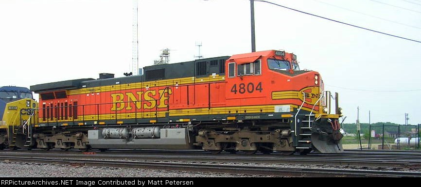 BNSF 4804
